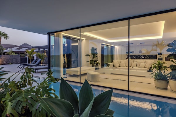 Ambiant | Serene Elegance In A Privileged Location - Yaiza