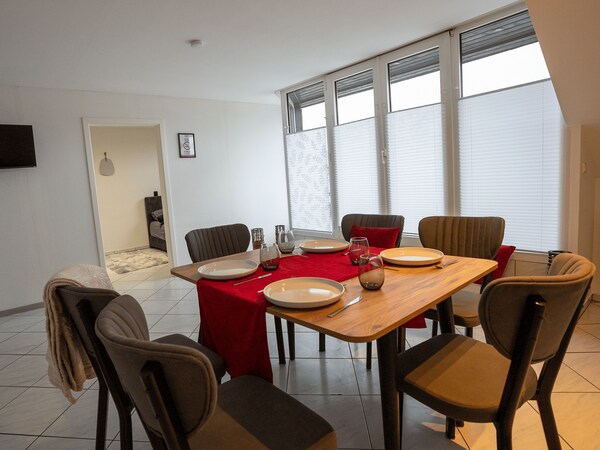 Serviceroom24 - Space In Gladbeck Wlan - Smart-tv - 24-7 Check-in Und Küche - Bottrop