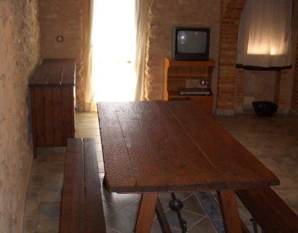 Landhaus 'Casa Gimeno' Mit Bergblick, Wi-fi Und Klimaanlage - Albaida
