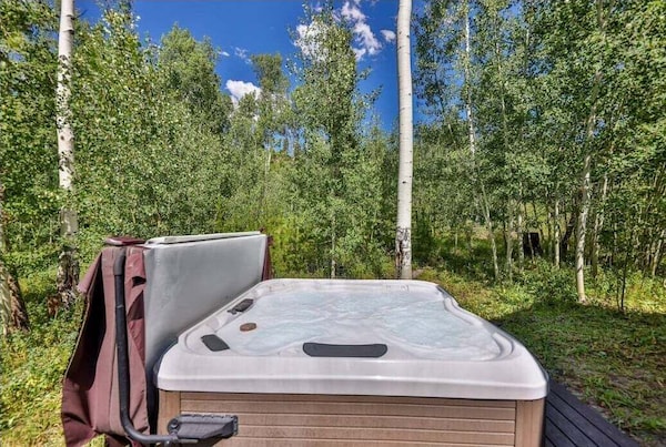 Luxury Cabin 120 I Hot Tub I Great Views I Best Price I Free Adventures Daily - Granby, CO