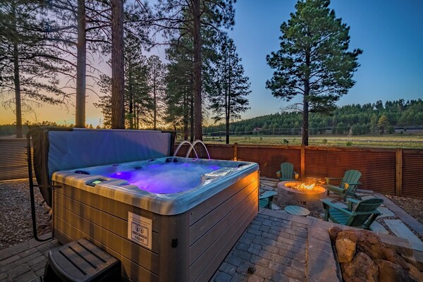 Stargazer - The Desirable Home W/ac And Hot Tub - Flagstaff, AZ