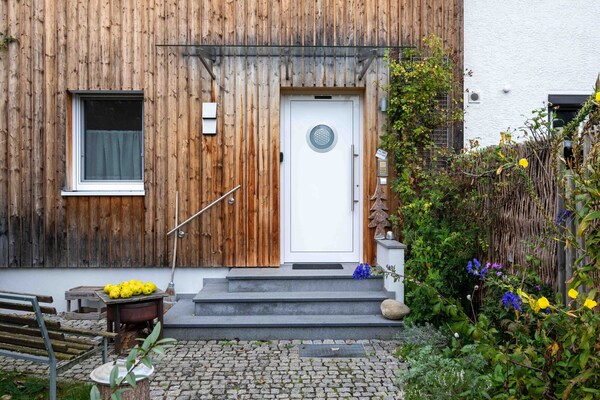 Ferienwohnung 'Gartenglück' Mit Gemeinschaftsterrasse Und Wi-fi - Bad Wurzach