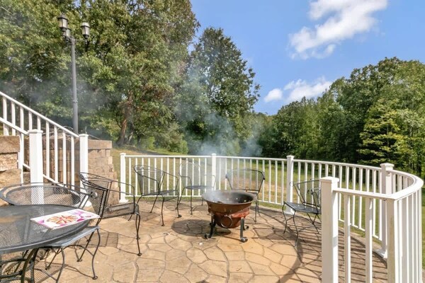 Our Triggwood - Serene 5 Bedroom Retreat - Cadiz, KY