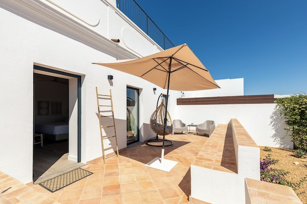 Suite 7:double/twin Deluxe, Private Terrace, Kitchenette - B&b - Faro District