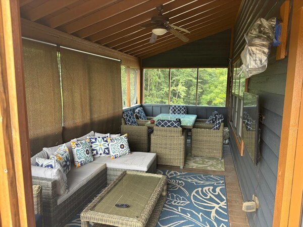 Charming 3-bedroom Cabin With Ac And Wifi At Barren River Lake In Lucas, Ky - Kentucky