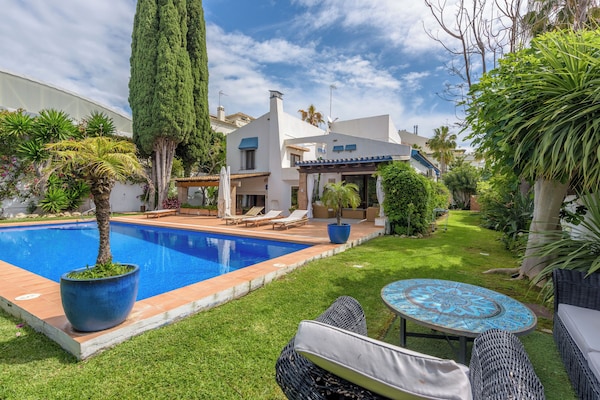 Villa 'Rio Verde' With Sea View, Wi-fi And Air Conditioning - Puerto Banús
