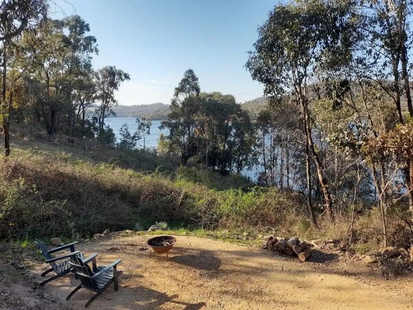 Lake Lyell Tiny Cabin, 4x4 And Awd Access Only - Blue Mountains