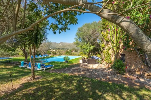 Maison De Vacances 'Finca Son Xona' Avec Vue Sur Les Montagnes, Piscine Privée Et Wi-fi - Capdepera