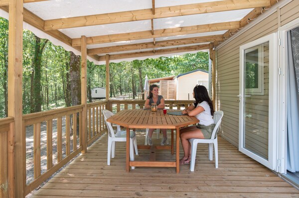 Mobile Home 'Mobilhome Confort 4 Personnes 64' With Private Terrace, Private Garden And Wi-fi - Gers