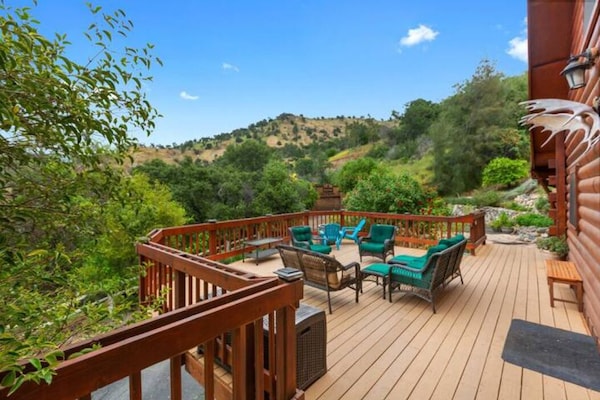 Spacious 6-bedroom Cabin With Ac And Wifi In Tranquil Three Rivers - Sequoia National Park