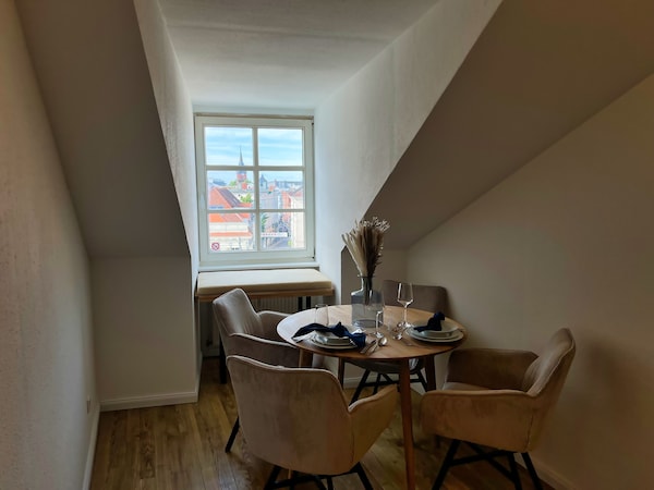 Modern Apartment In Historic Market Square Location 56 Sqm Nr 2# Cosiness Company - Schwerin