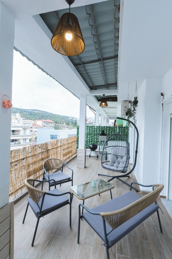 Totemic Vista By Nexus, With Jacuzzi And Views - Selanik