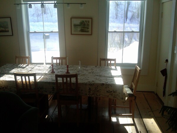 Charming 3-bedroom House In Ludlow With Wifi Access - Ludlow, VT