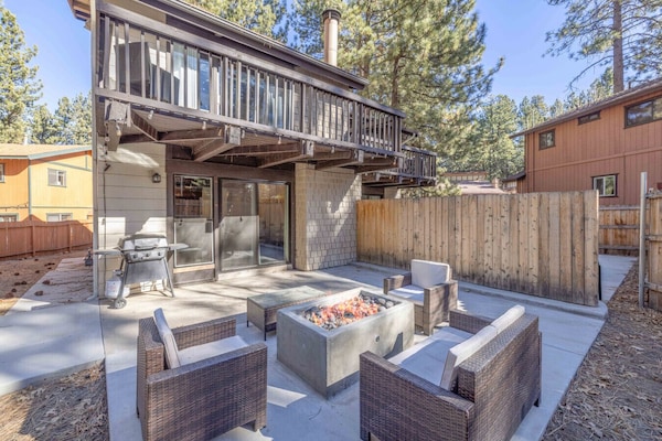 Summit Bliss: Next To Slopes, Lake & Village - Snow Summit Ski Resort, CA