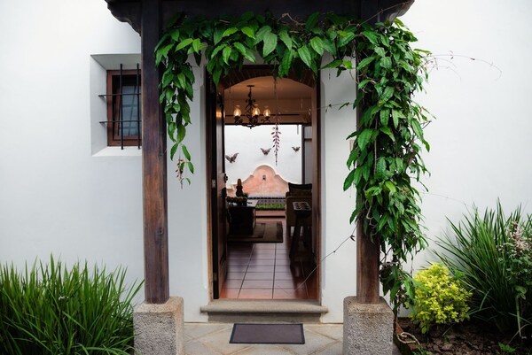 Charming Colonial Villa In Antigua Guatemala, Perfect For Family Vacations - Ciudad Vieja