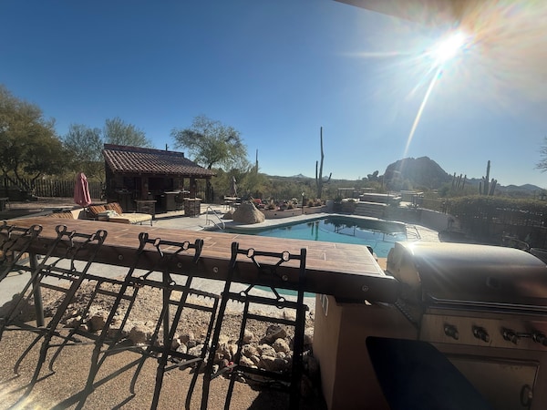 Beautiful Separate Mountain Side Casita - Carefree, AZ