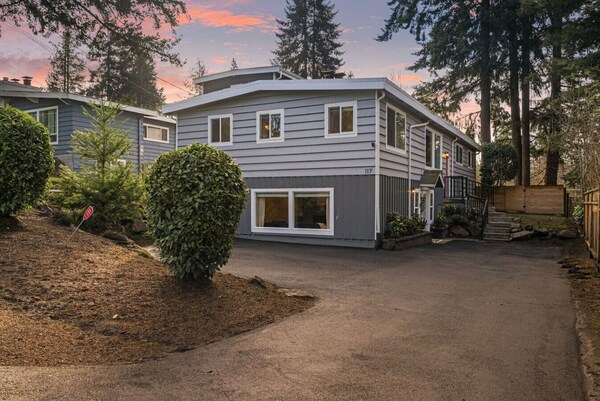 Family | King Bed | Bbq | Fire Pit | Mins To City - Seattle, WA