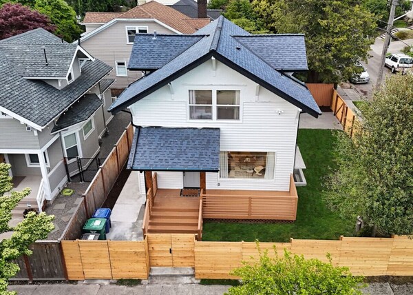 Family| New Remodel| Chef's Kitchen| Bbq| Cap Hill - Seattle, WA