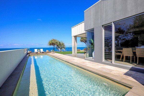 Luxury Oceanfront Oasis, Simply The Best - Bargara