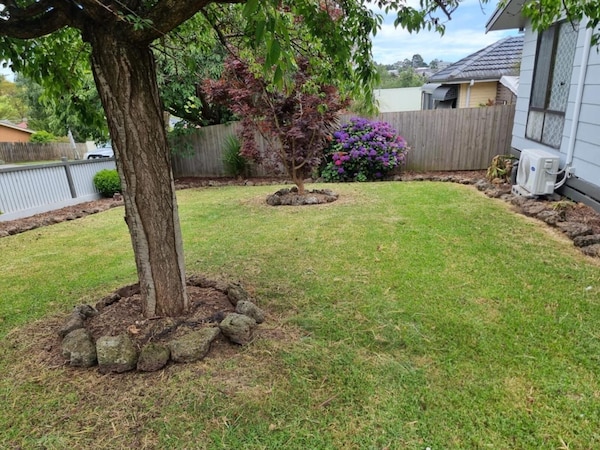 Spacious 4-bedroom House In Charming Drouin With Ac, Wifi - Warragul