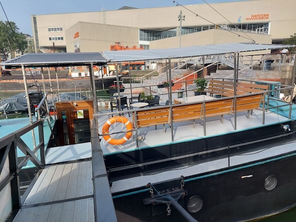 Ein Schönes Ferienhaus Am Wasser Im Zentrum Von Rotterdam - Rotterdam