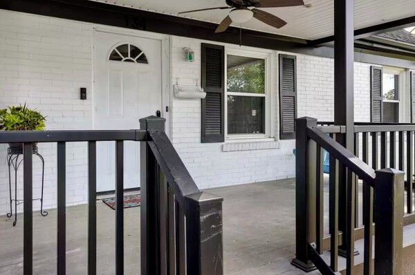 Spacious 5-bedroom Home Near Uk & Rupp Arena - Lexington, KY