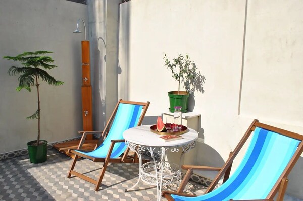 Spacious Villa In Izmir City Center Alsancak - 