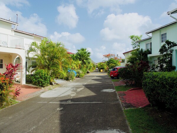 Charming 2-bedroom Villa 238d South Finger Jolly Harbour With Spectacular View. - Antigua and Barbuda