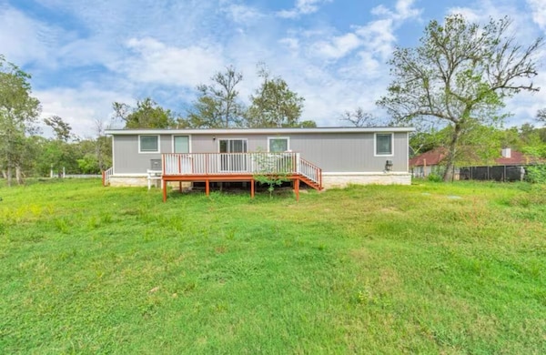 Beautiful 3 Bedroom Ranch House In Rosharon - Brazos Bend State Park, Needville