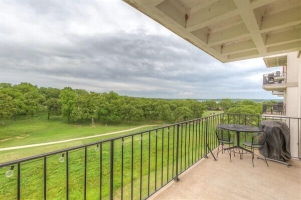 Vista Blue - 2br/2ba Condo - Grove