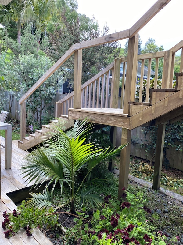 Charming Waharau Seaside Holiday House Close To Regional Park. - Kaiaua