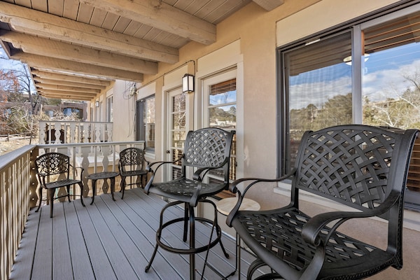 Casa La Siesta | Serene Santa Fe Getaway - Santa Fe, NM