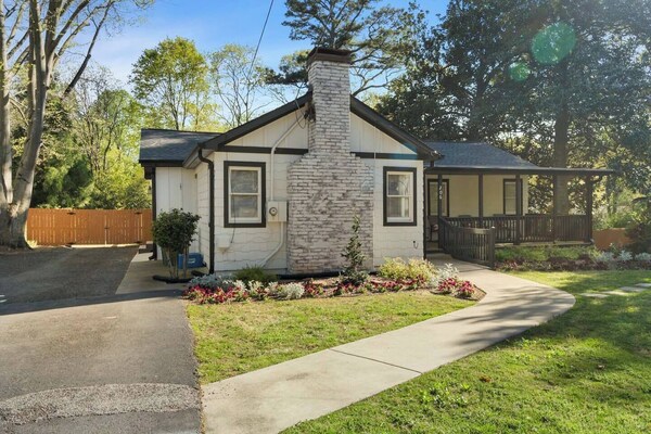 Marietta Square Suites - Big Home|pool|fire Pit - Marietta, GA