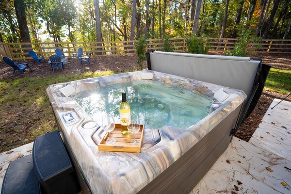 Shores Of Lake Lanier - Beautiful New Build Home! - Flowery Branch, GA