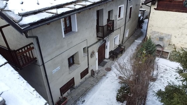 Finely Renovated Two-room Apartment With Typical Stone Vaults. - Pragelato