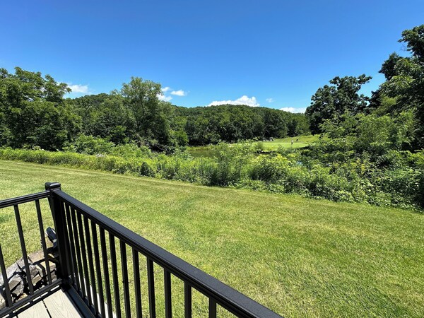 ^^Summer Golf Retreat!^^ Fishing, Hiking & Access 2 Pools^^ - Illinois