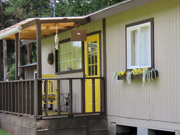 Charming House In Glenwood With Wifi And Ac - Tarrytown, GA
