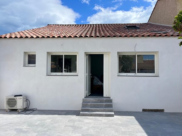 Villa Maurice Vous Accueille Pour Des Vacances Inoubliables En Bord De Mer - Valras-Plage