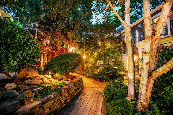 Private Allergen-free Room In Boutique Provincetown Hotel - Provincetown, MA