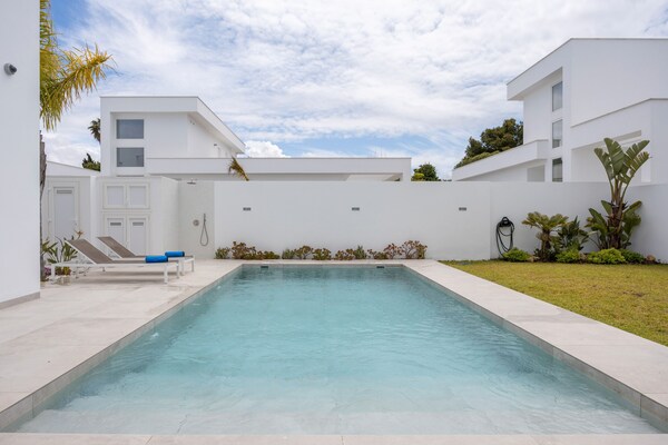 Villa 'Miami' With Lake View, Wi-fi And Air Conditioning - Conil de la Frontera