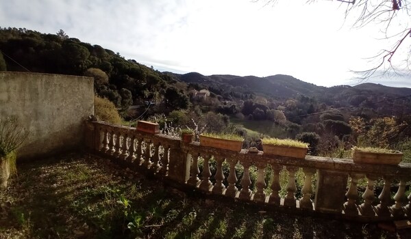 Lovely 6-bedroom Cottage In Monoblet  Piemont Cévenole With Stunning Views - Saint-Hippolyte-du-Fort