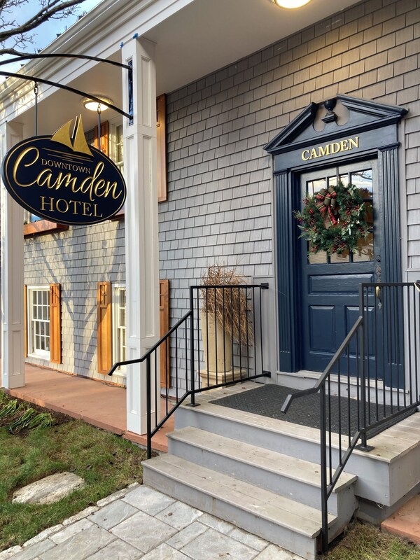 Downtown Camden Hotel - Megunticook - Camden, ME