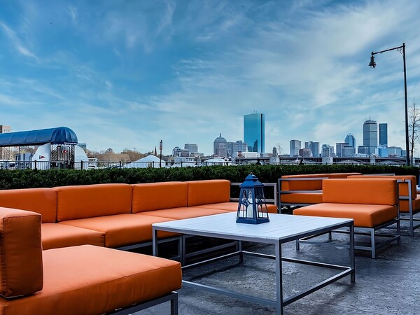 Comfortable Stay In Cambridge! Indoor Pool, Near Museum Of Science! - North End - Boston
