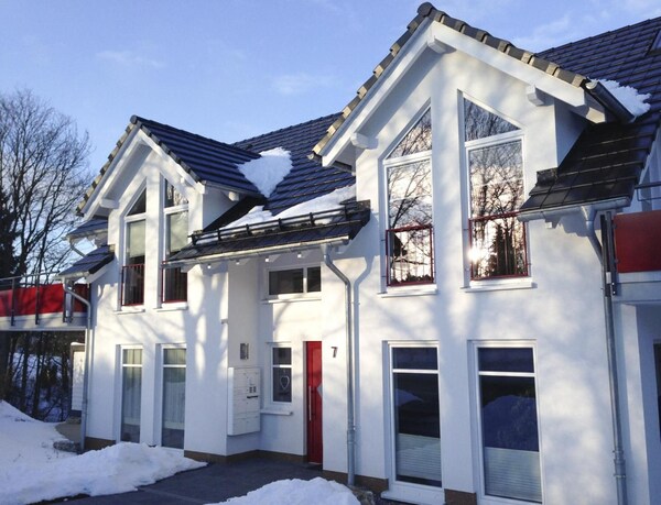 Appartement 'Ferienwohnung Viadukt' Avec Vue Sur Les Montagnes, Terrasse Privée Et Wi-fi - Medebach