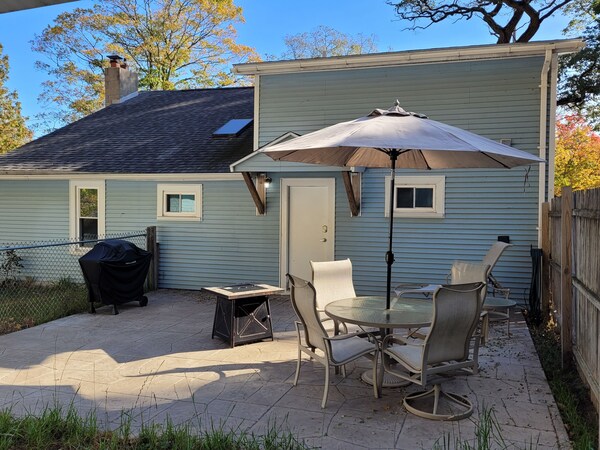 New!  Elberta Cottage - Very Cute Dog-friendly Bungalow In Great Location! - Door County, WI