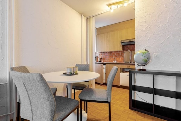 Apartment In The Vibrant Zürich Oldtown - Zürich