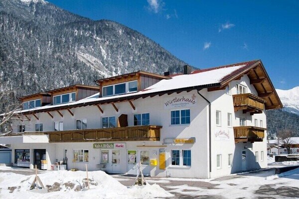 Wohnung In Zugspitz Arena Nahe Wanderwegen - Berwang