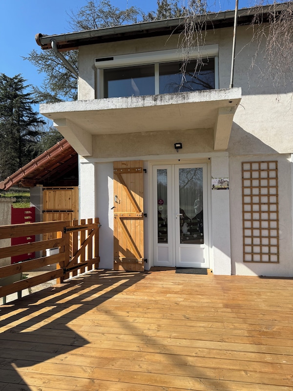 Family Gîte, Offering Conviviality, Peace And Nature, 10 Minutes From Vichy - Mariol