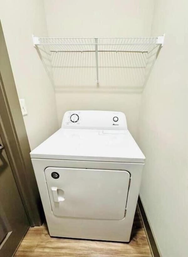 Pet-friendly, King Bed, 15 Min To Parks, Amenities - Clermont, FL