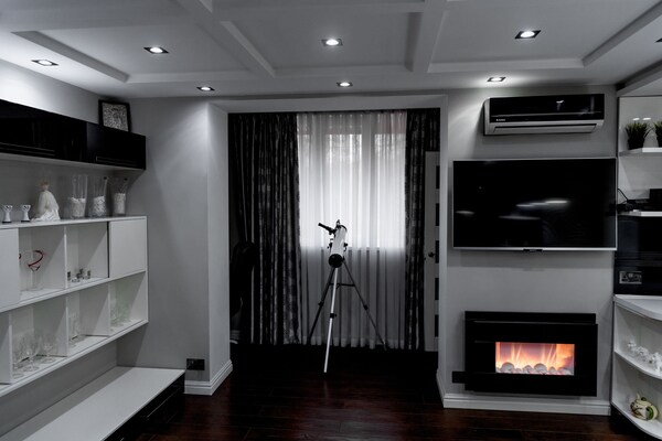 Cozy 1-bedroom Apartment With Ac And Wifi In Pleasant Călăraşi - Călăraşi
